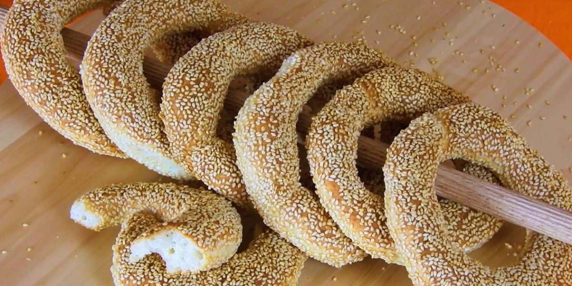 Koulouri Thessalonikis – Authentic Greek Sesame Bread Rings