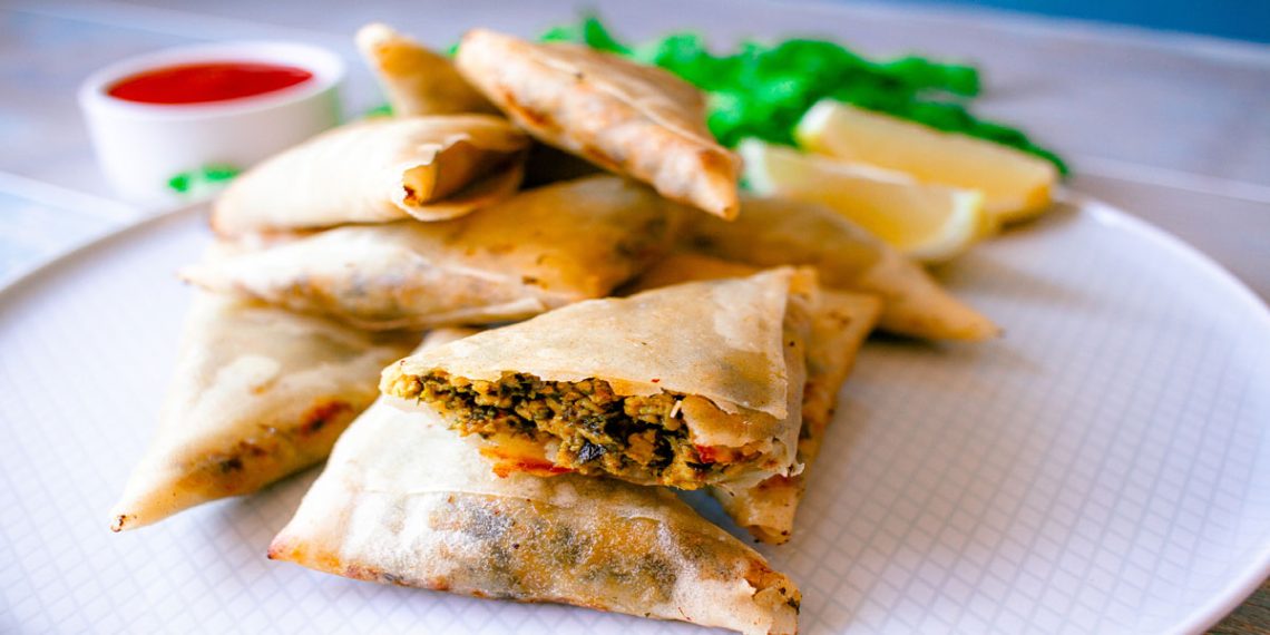 Chicken Samosa Recipe – Crispy & Flavorful Pakistani Snack