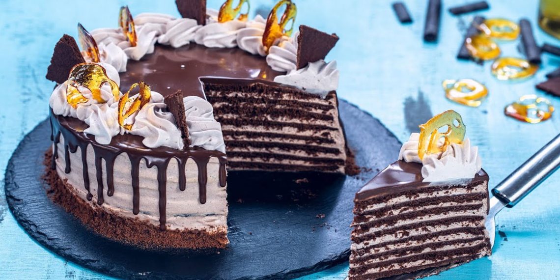 Spartak Russian Cake – Rich Chocolate & Sour Cream Layers